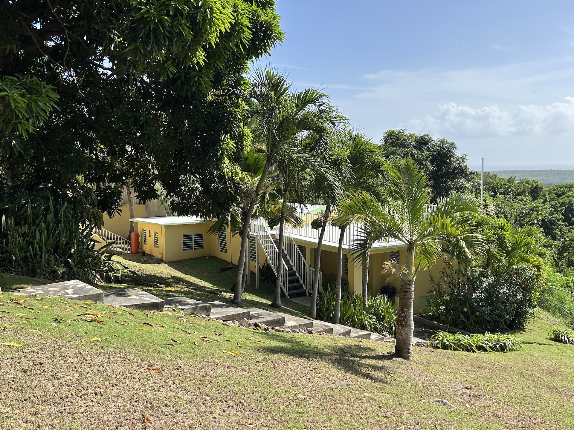 Rainbow Realty, Vieques, PR