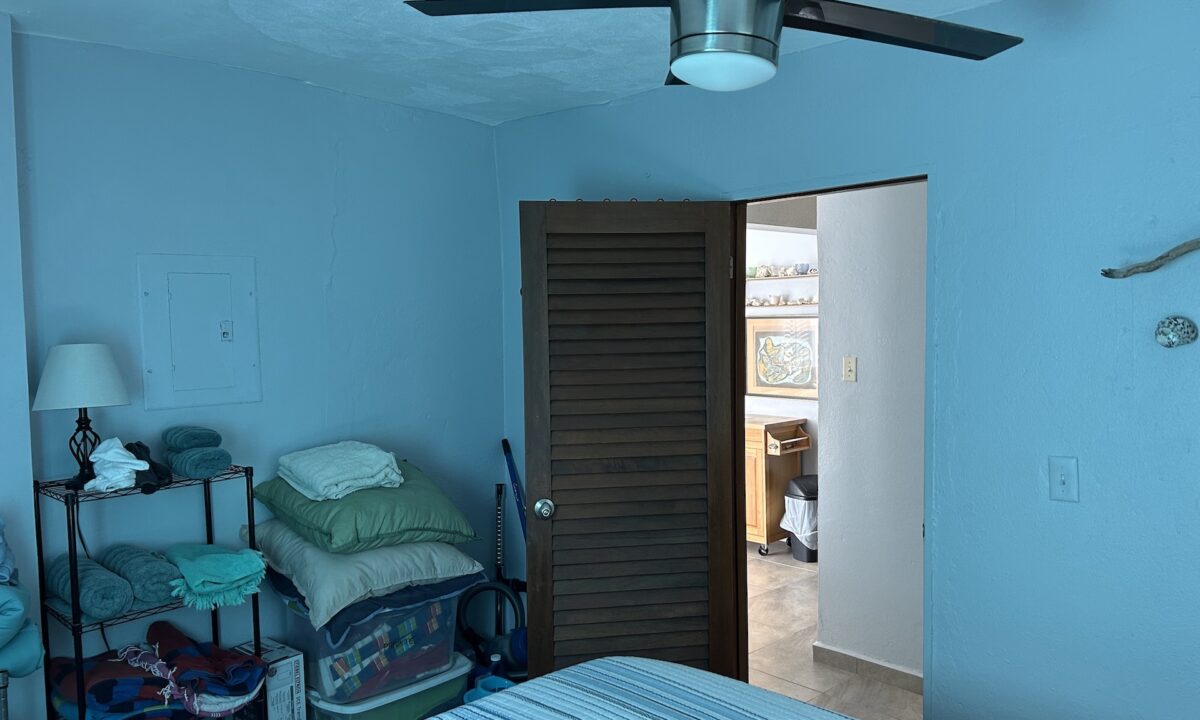 Rainbow Realty, Vieques, PR