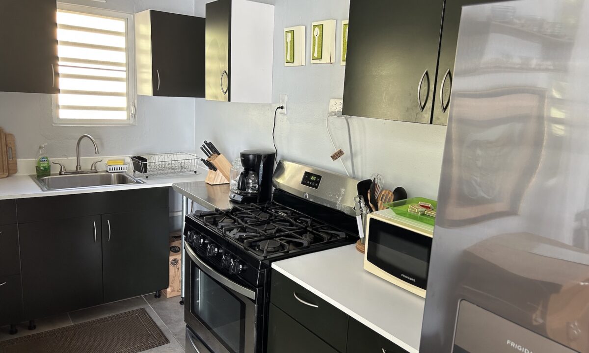 Rainbow Realty, Vieques, PR