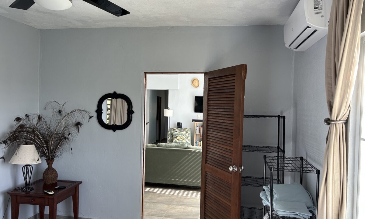 Rainbow Realty, Vieques, PR