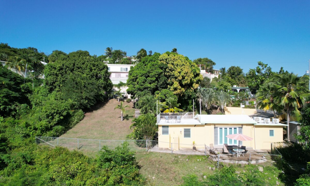 Rainbow Realty, Vieques, PR