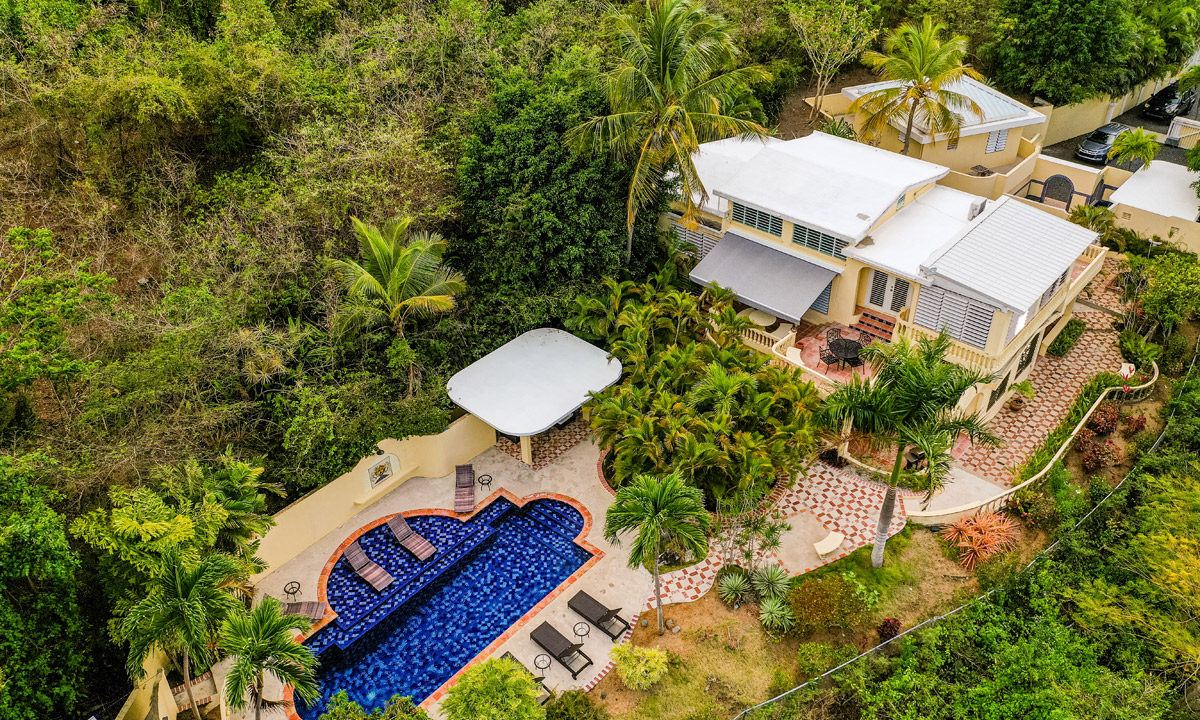 Rainbow Realty, Vieques, PR