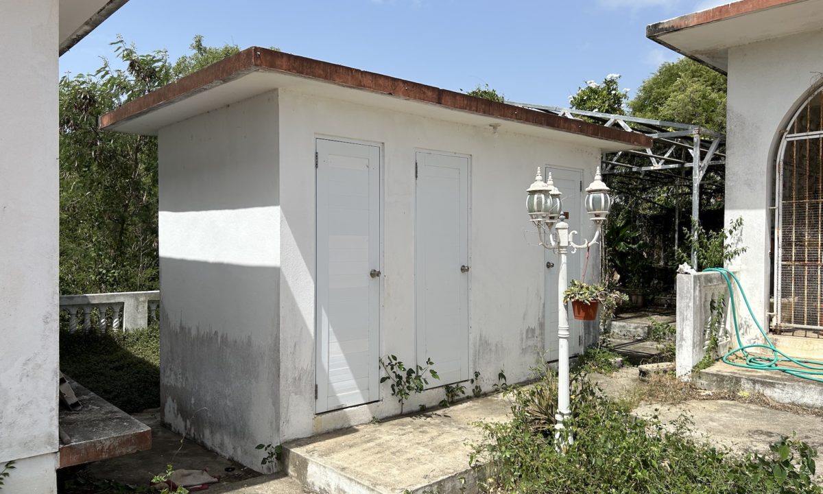 Rainbow Realty, Vieques, PR