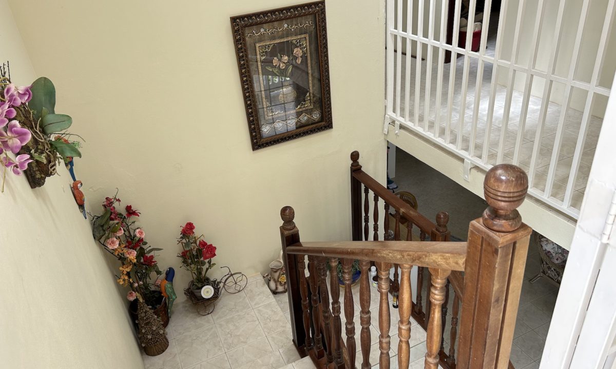 Rainbow Realty, Vieques, PR